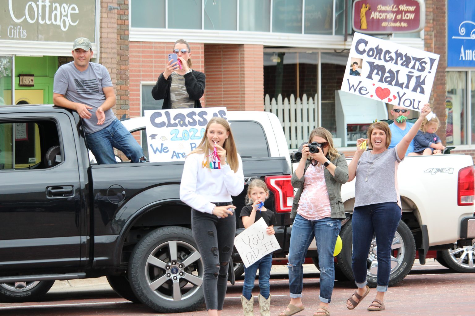 Thayer Central 2020 Graduation Parade – Hebron Journal Register
